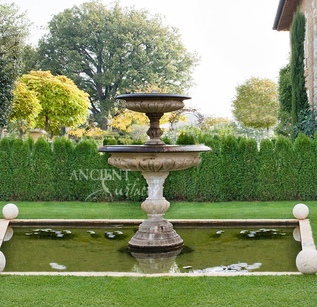 The Antique Pool Stone Fountain and the Enchanted Courtyard. | Antique ...